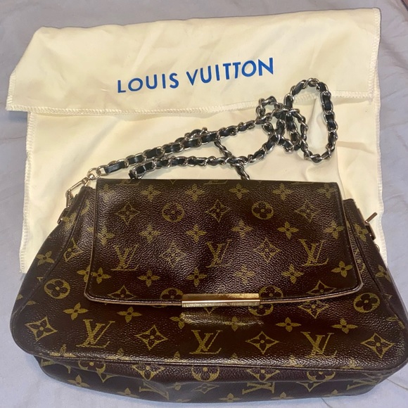 Louis Vuitton | Bags | Louis Vuitton Authentic Monogram Favorite Mm ...